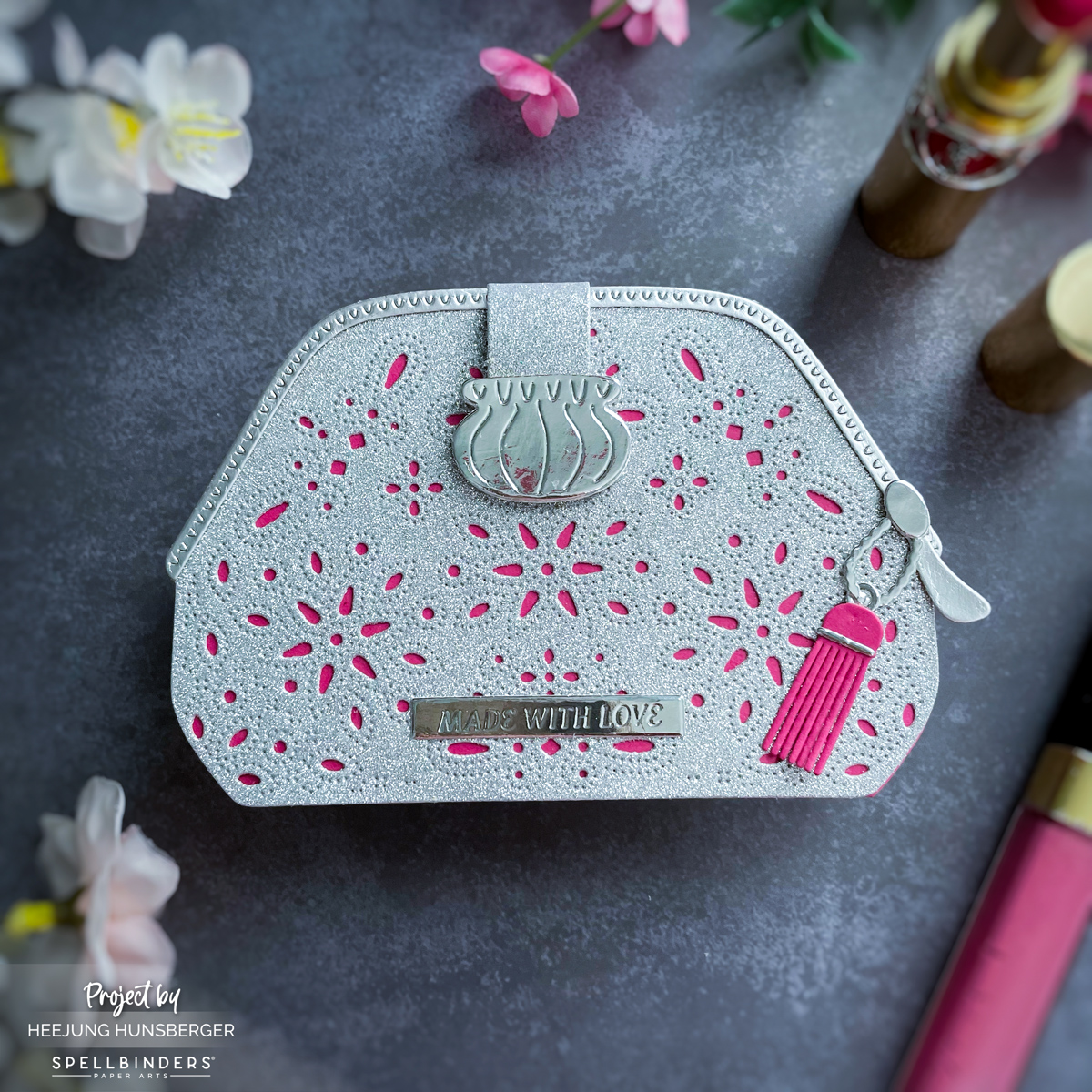 Spellbinders- Gorgeous You Makeup Bag shaped Card Holders - H MADE BOUTIQUE