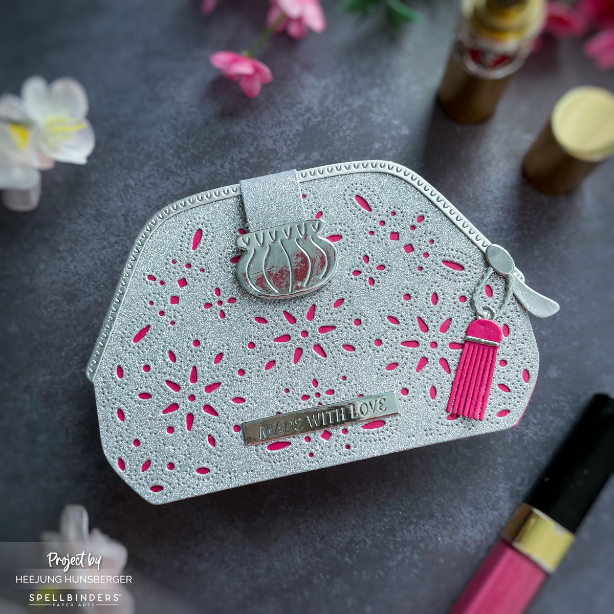 Spellbinders- Gorgeous You Makeup Bag shaped Card Holders - H MADE BOUTIQUE
